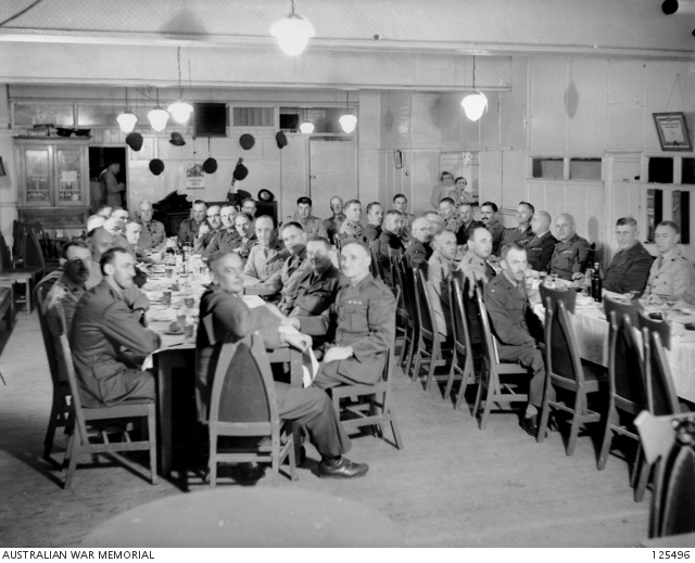 SYDNEY, NSW. 1945. NSW VOLUNTEER DEFENCE CORPS (VDC) OFFICERS AT A ...