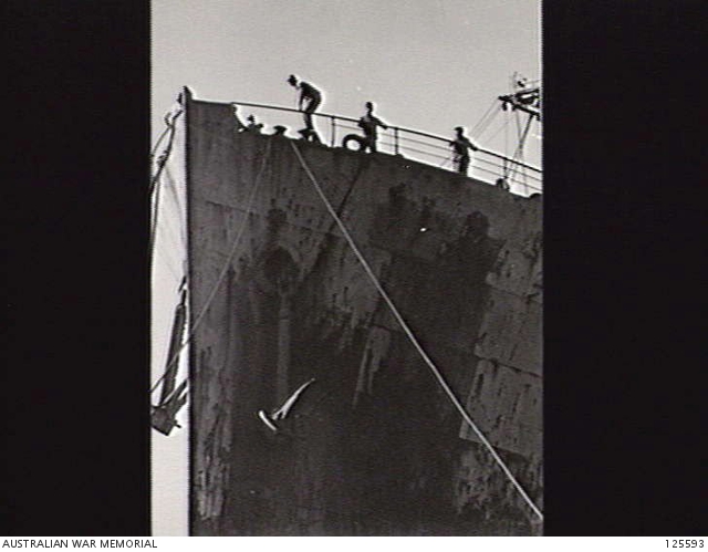 PORT MELBOURNE, VIC. 1946-02-21. THE KOEI MARU, A JAPANESE REPATRIATION ...