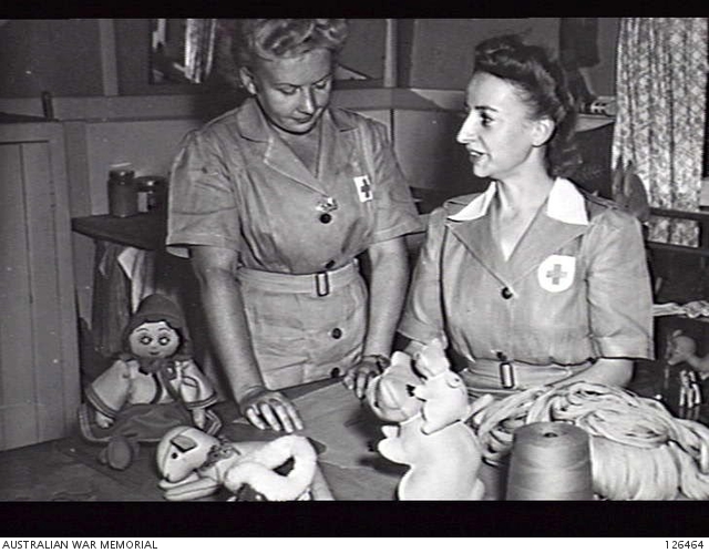 CONCORD, NSW. 1946-03-20. NFX174962 PRIVATE F. C. GANN AND VFX91533 ...