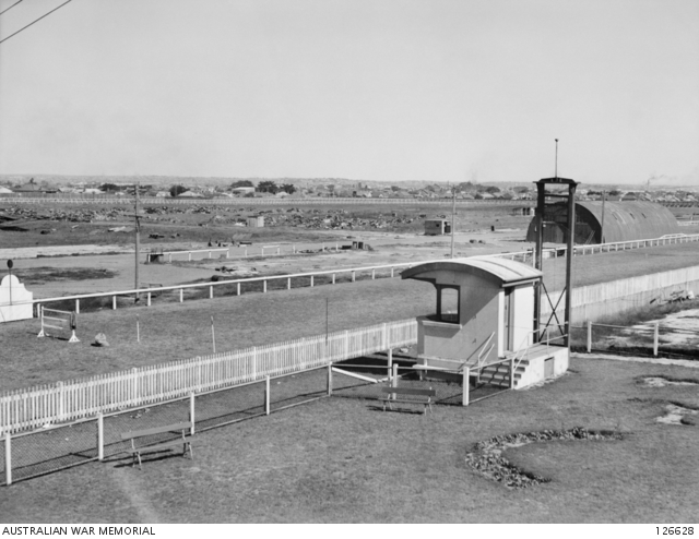 ROSEBERY, NSW. 1946-04-10. PANORAMIC VIEW OF ROSEBERY RACECOURSE ...