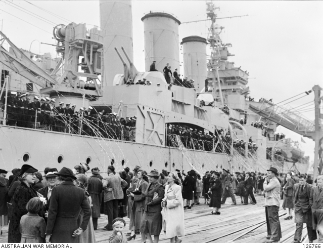 MELBOURNE, VIC. 1946-04-18. HMAS SHROPSHIRE AT PORT MELBOURNE BEFORE ...