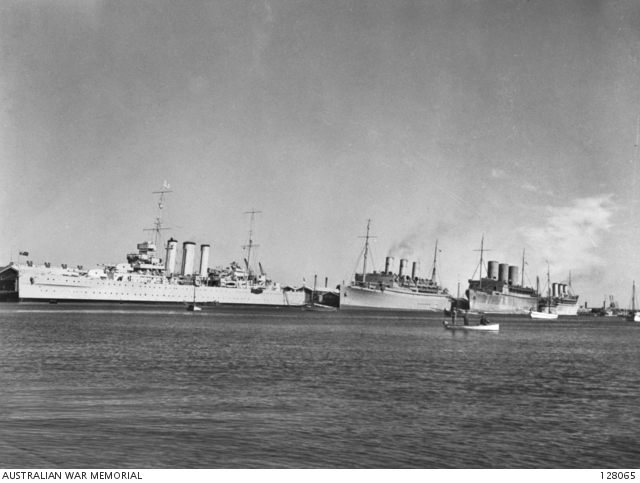 FREMANTLE HARBOUR, 1940-05-11. SHIPS OF CONVOY U.S.3: H.M.A.S ...