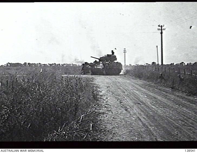 ITALY. 1943-09. SHERMAN M4A3 TANKS IN ACTION NEAR BATTIPAGLIA DURING ...