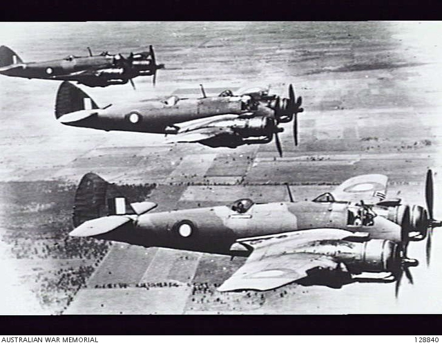 AUSTRALIA. (A19) BRISTOL BEAUFIGHTER AIRCRAFT (UK) MKI ON A TRAINING ...
