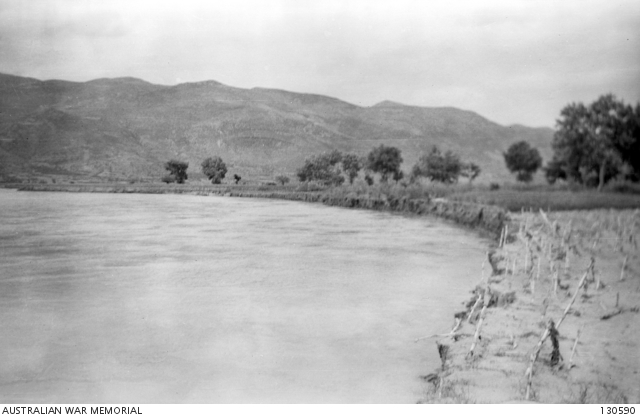 PINIOS RIVER, GREECE. 1945-04-22. LOOKING ALONG THE RIVER FROM 2/3RD ...