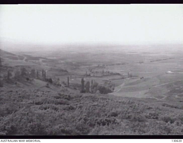 DOMOKOS, GREECE. 1945-04-23. PANORAMIC VIEW FROM DOMOKOS PASS LOOKING ...