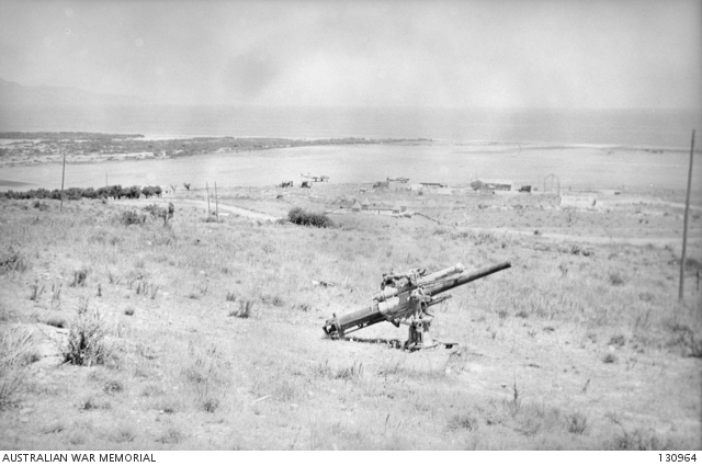 MALEME, CRETE. ANTI-AIRCRAFT GUNS ABOVE THE AIRFIELD. | Australian War ...