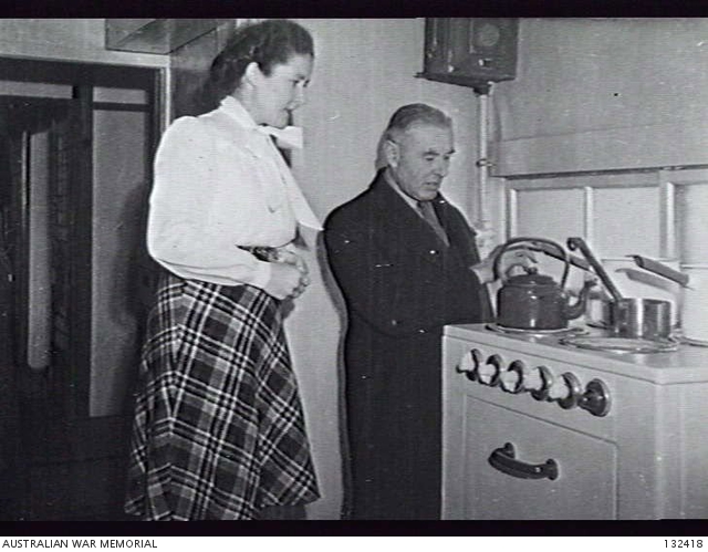 HIRO, JAPAN. 1946-12-25. THE HONOURABLE MR CYRIL CHAMBERS, MINISTER FOR ...