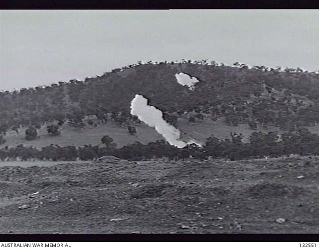 CANBERRA, ACT. 1947-05-22. AIR COOPERATION DURING A MORTAR TRAINING ...