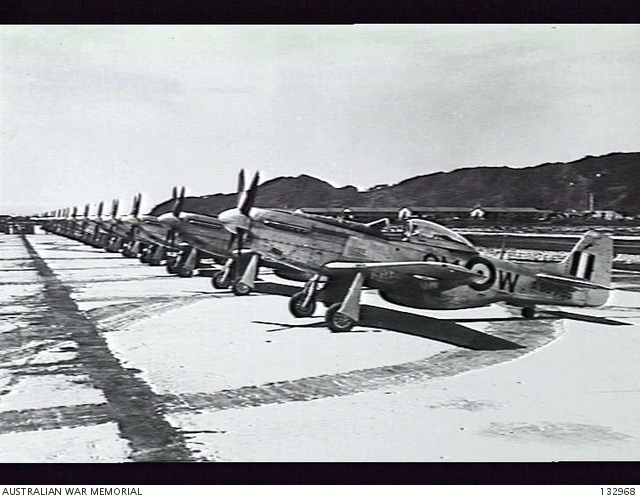 BOFU, JAPAN. 1947-07-15. MUSTANG FIGHTER AIRCRAFT LINED UP ON THE ...