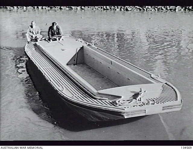 THE GENERAL LAYOUT, AND IN PARTICULAR THE BOMB HOLD OF RAAF TYPE 010 ...