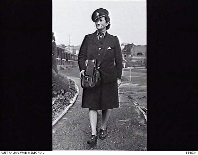UNIFORM OF OMNIBUS AND TRAMWAYS CONDUCTRESSES, NSW DEPARTMENT OF ROAD ...
