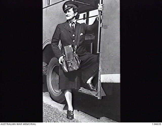 UNIFORM OF OMNIBUS AND TRAMWAYS CONDUCTRESSES, NSW DEPARTMENT OF ROAD ...