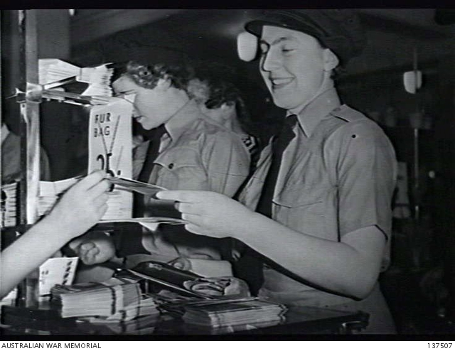 MELBOURNE, VIC. 1942-12-21. A MEMBER OF THE AUSTRALIAN WOMEN'S ARMY ...