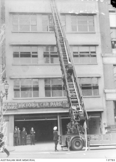 MELBOURNE, VIC. 1943-01-30. MEMBERS OF THE METROPOLITAN FIRE BRIGADE ...