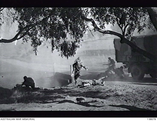 VIC. 1943-03-09. MEMBERS OF THE AUSTRALIAN VOLUNTEER DEFENCE CORPS ...