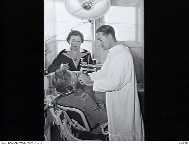Melbourne, Vic. 1943-05-06. A dental orderly of the Australian Army ...