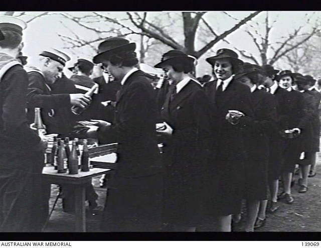 Melbourne, Vic. 1943-06-14. Members of the Women's Royal Australian ...