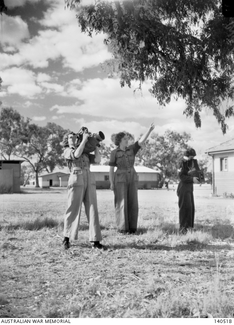 SALE, VIC. 1944-03-08. WOMEN'S AUXILIARY AUSTRALIAN AIR FORCE (WAAAF ...