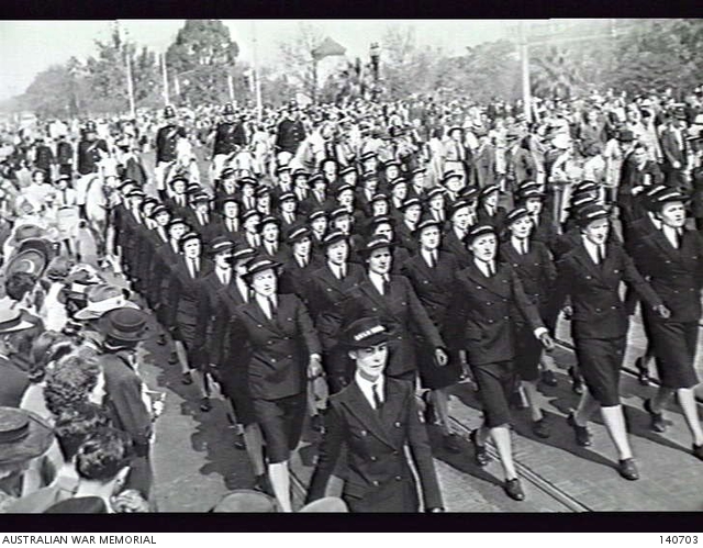 Melbourne, Vic. 1944-03-30. Members of the Women's Royal Australian ...