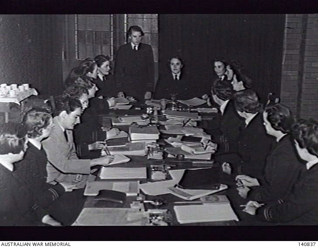 Melbourne, Vic. 1944-04-19. Women's Auxiliary Australian Air Force ...