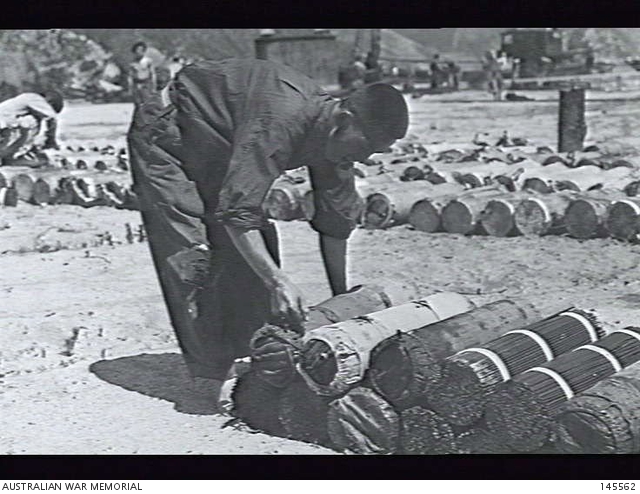 Kaigoshi, Kurahashi Shima, Japan. 1948-07-01. Japanese labourer ...