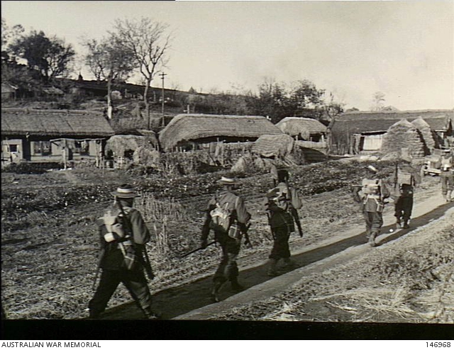 Pakchon, Korea. 1950-11-07. Troops of 3rd Battalion, The Royal ...