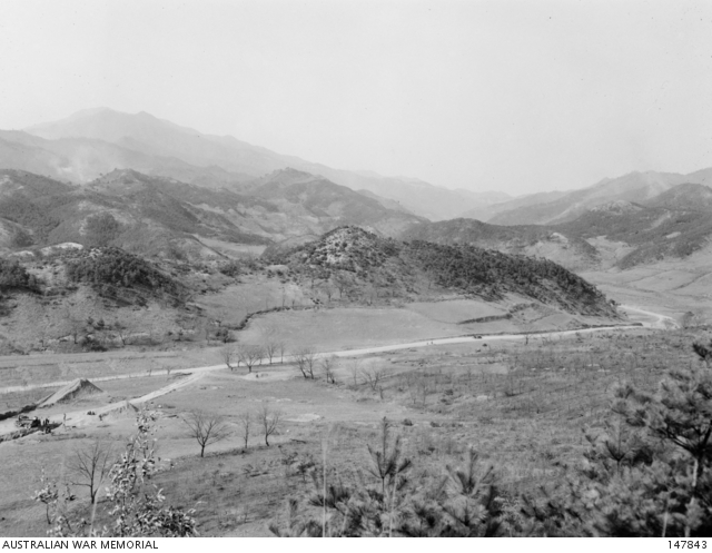 Kapyong Valley, Korea. 1952-04-16. During the Battle of Kapyong 1951-04 ...