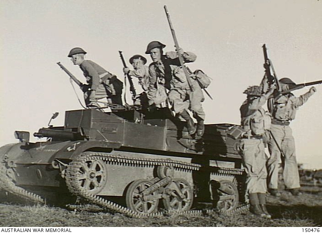 Townsville, Qld. September 1942. Infantry troops dismount from a ...
