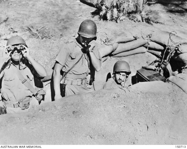 NT. October 1942. A US Army anti-aircraft battery command post from ...