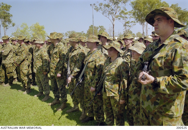 Palmerston, NT. 20 September 1999. Members of the 1st Combat Services ...