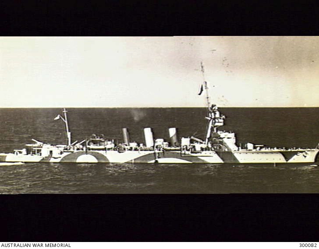1941-10-27. ELEVATED STARBOARD BROADSIDE VIEW OF THE CRUISER HMAS ...