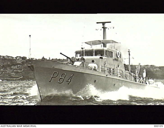 SYDNEY, NSW. 1967-12-21. PORT BOW VIEW OF THE PATROL BOAT HMAS AITAPE ...