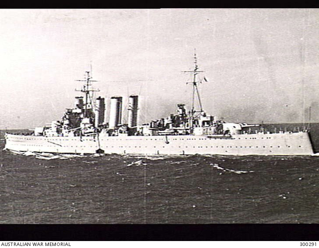 1949-03-04. PORT QUARTER VIEW OF THE HEAVY CRUISER HMAS AUSTRALIA (II ...