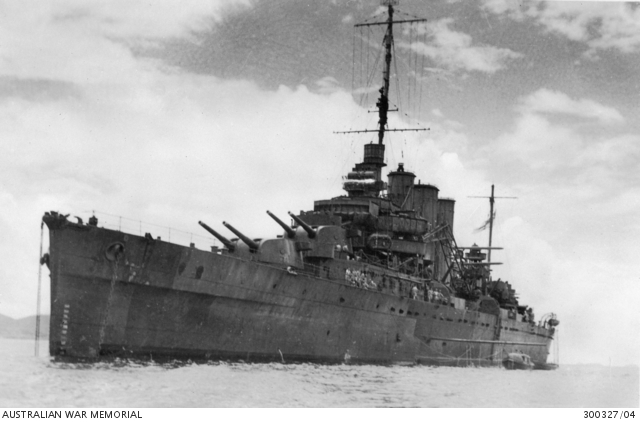 1943. VIEW FROM FINE OFF THE PORT BOW OF THE HEAVY CRUISER HMAS ...