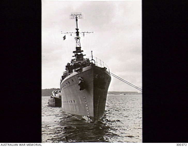 SYDNEY, NSW. 1945-07-09. HEAD ON BOW VIEW OF THE DESTROYER HMAS BATAAN ...