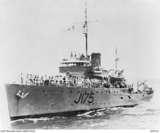 C.1942. PORT BOW VIEW OF THE CORVETTE HMAS CESSNOCK (II) (J175) TAKING ...