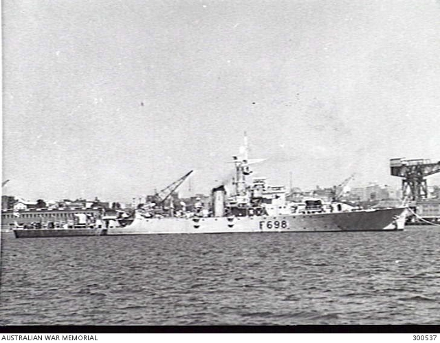 SYDNEY, NSW. STARBOARD BROADSIDE VIEW OF THE FRIGATE HMAS CONDAMINE ...