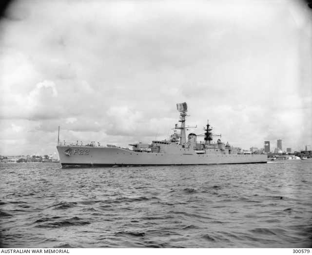 SYDNEY, NSW. PORT SIDE VIEW OF THE FRIGATE (EX DESTROYER ESCORT) HMAS ...