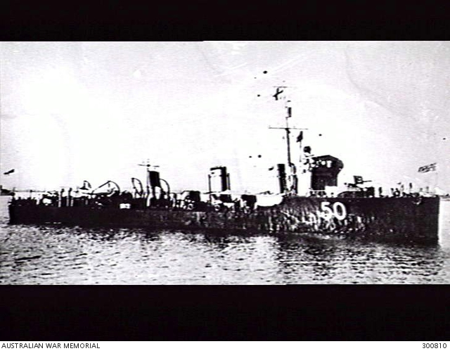 STARBOARD SIDE VIEW OF THE RIVER CLASS DESTROYER HMAS HUON (50) (EX ...