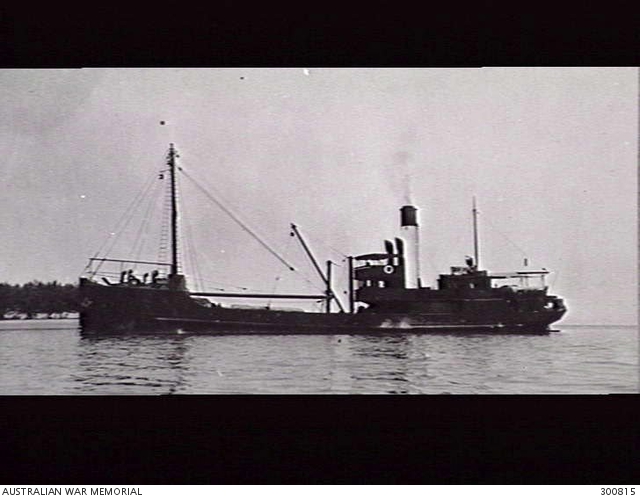 PORT BROADSIDE VIEW OF THE STEAMER INNISFAIL (EX BLAXLAND) PRIOR TO ...