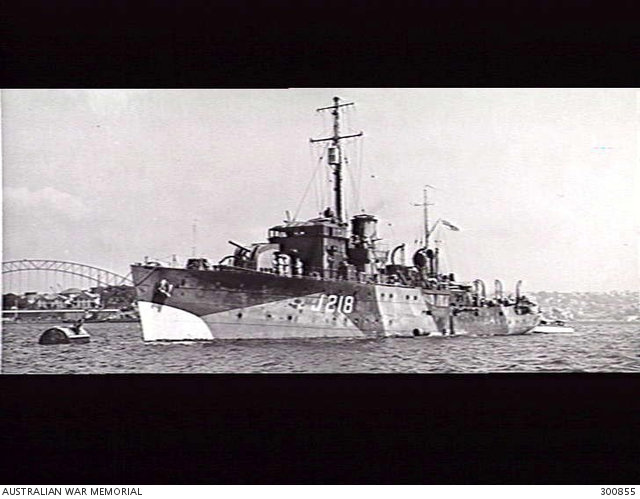 SYDNEY, NSW. PORT BOW VIEW OF THE CORVETTE HMAS KAPUNDA (J218). KAPUNDA ...