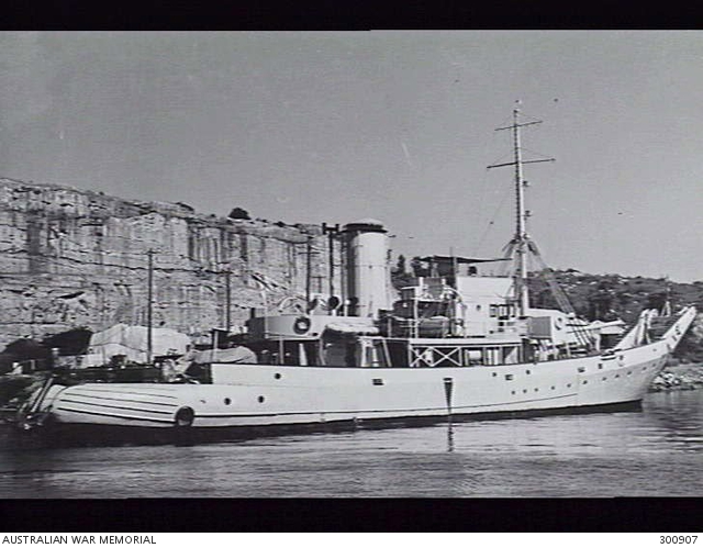 SYDNEY, NSW. STARBOARD QUARTER VIEW OF THE BOOM DEFENCE VESSEL HMAS ...