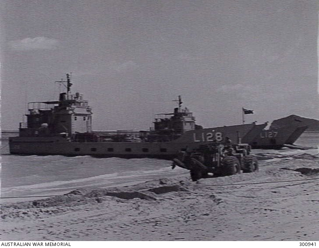 STARBOARD SIDE VIEW OF THE LANDING CRAFT HEAVY (LCH) HMAS LABUAN (II ...