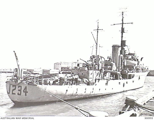 PORT MELBOURNE, VIC. 1949-01-29. STARBOARD QUARTER VIEW OF THE CORVETTE ...