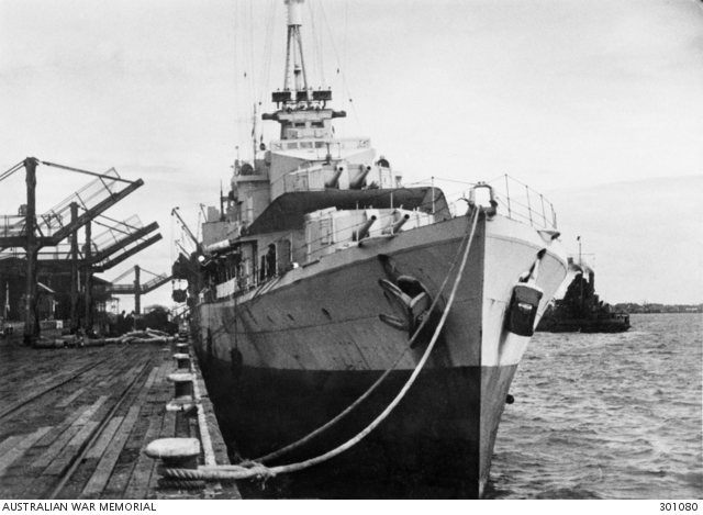 PORT MELBOURNE, VIC. 1945-03-09. VIEW FROM FINE ON THE STARBOARD BOW OF ...