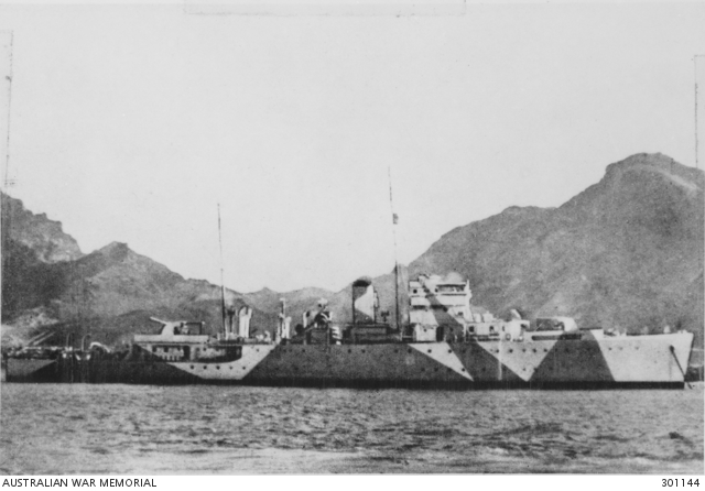 C.1941. STARBOARD SIDE VIEW OF THE SLOOP HMAS PARRAMATTA (II). NOTE HER ...