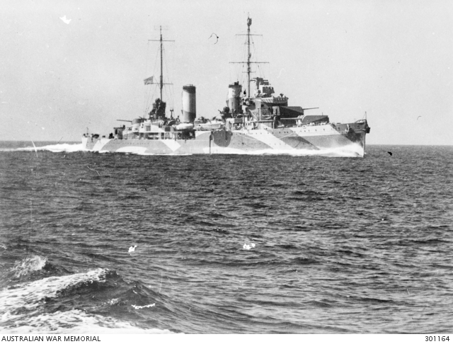 STARBOARD BOW VIEW OF THE CRUISER HMAS PERTH (I) ON PATROL. THE SHIP ...