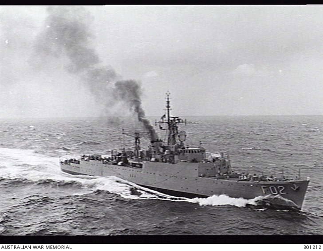STARBOARD BOW VIEW OF THE FRIGATE HMAS QUEENBOROUGH (FO2) IN HER FINAL ...
