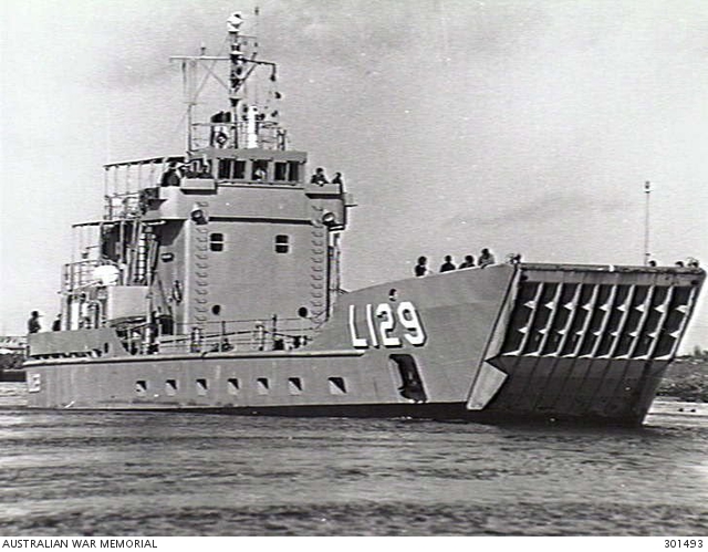 C.1974. STARBOARD SIDE VIEW OF THE LANDING CRAFT HMAS TARAKAN (II ...
